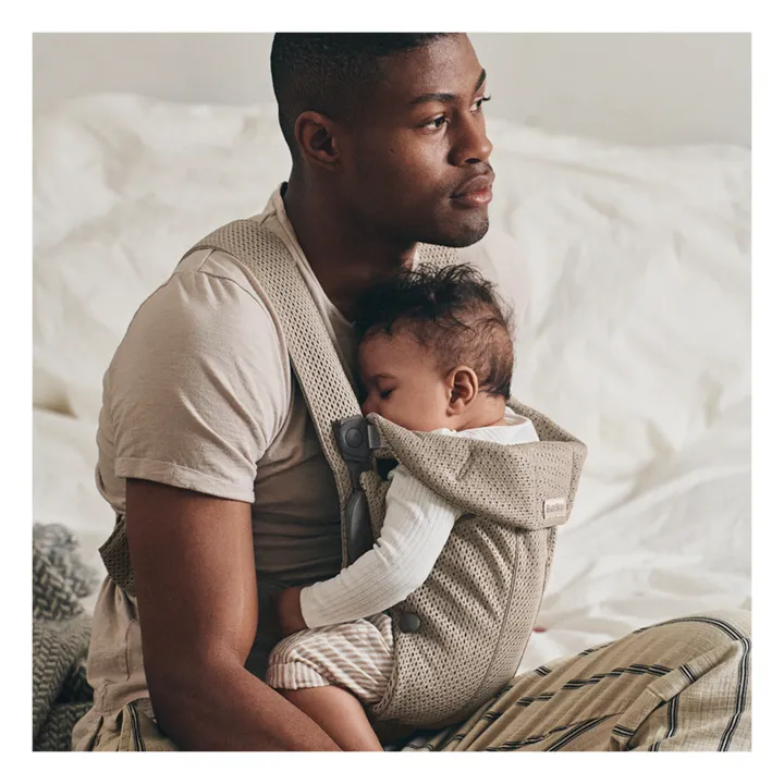 BabyBjörn - Mini Mesh Baby Carrier - Beige | Smallable