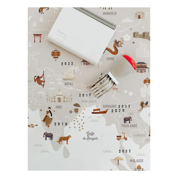 Les Petites Dates - World Map Stamp Poster | Smallable
