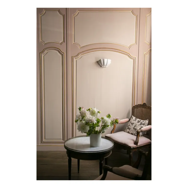 Alix D. Reynis - Venus Biscuit Wall Shade - White | Smallable