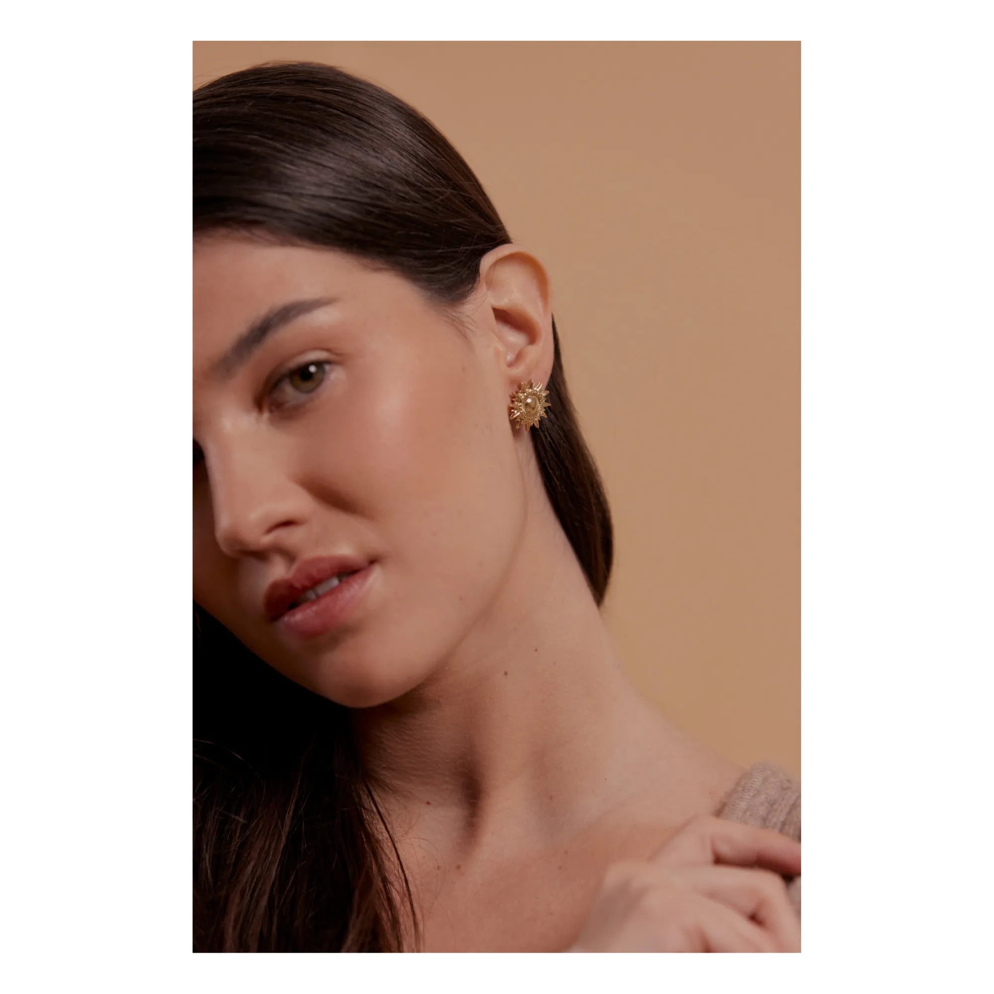 Louise Damas - Valentina delicate stud earrings - Gold | Smallable