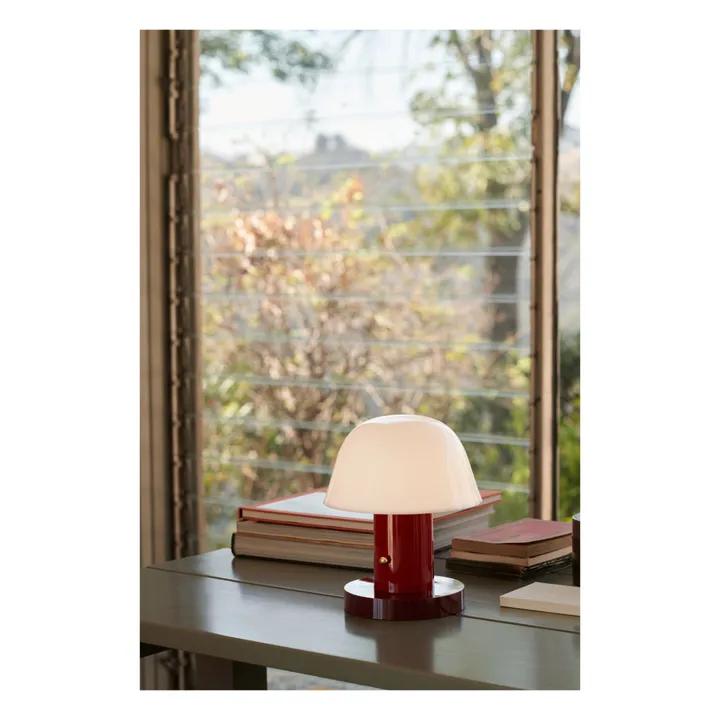 & Tradition - JH27 Setago Table Lamp - Burgundy | Smallable