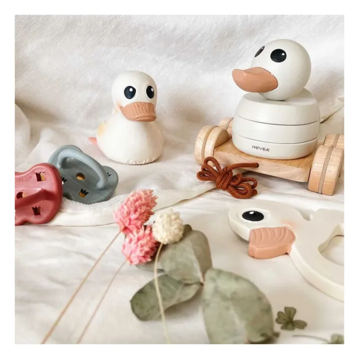 Hevea - Wooden Duck Pull Toy - White | Smallable