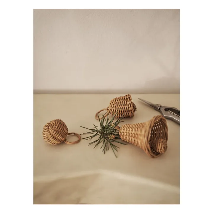 Ferm Living - Campane in rattan intrecciato - Set di 3 baubles natalizi ...